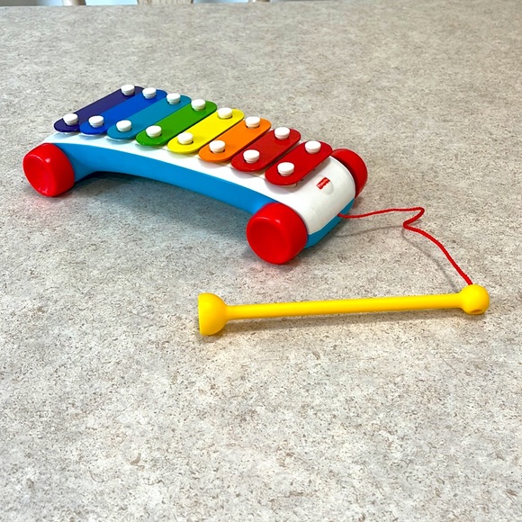 Fisher-Price | Toys | Fisher Price Pull Toy Xylophone 8 Rainbow Keys ...